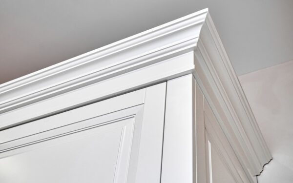 Trim Painting Tips for Beginners: How to Get Clean Lines Every Time ...